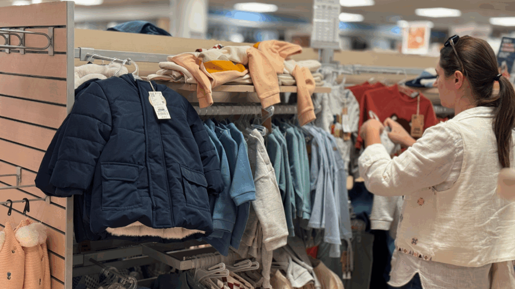 How Referral Marketing Helps Offset Tariffs in 2025 | Talkable